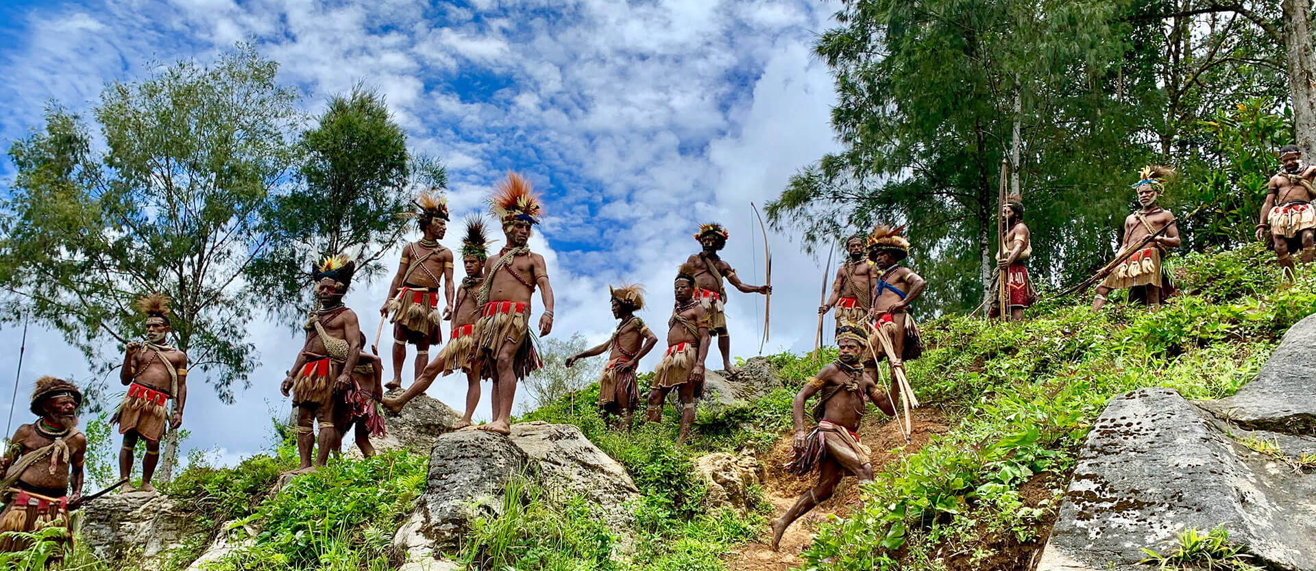 PAPUA NEW GUINEA - Voices on the Wind: 60,000 Years of Culture & Trade