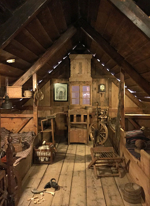 The Icelandic Kvöldvaka: Cultural Phenomenon in the Twilight Hours ...