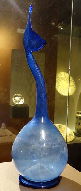 Capturing Scents, Not Tears: Debunking the Myth of Tear Catchers ...