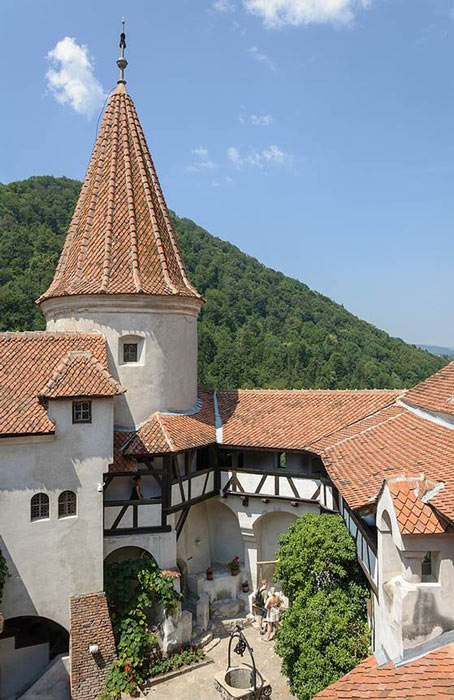 Bran Castle, Better Known As Dracula’s Castle, Has A Long History ...