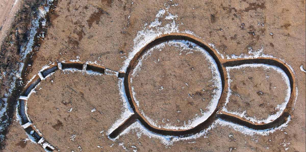 Remarkable Horseshoe Shaped Prehistoric Structure Discovered in France ...