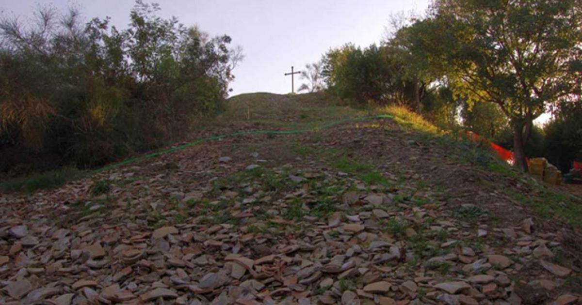 At Monte Testaccio, An Entire Mountain is Made Up of Roman Trash ...