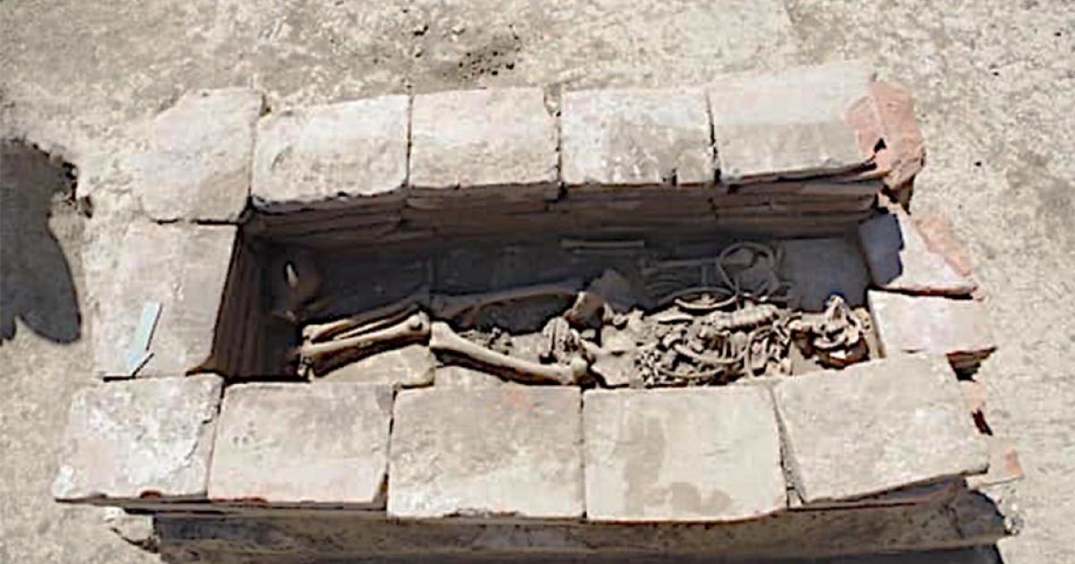 Nomadic Avar Warrior Graves From Dark Ages Unearthed in Croatia ...