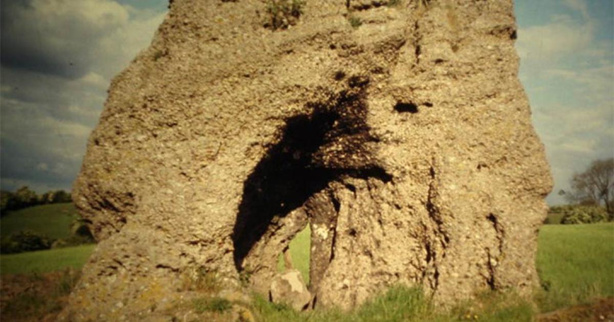 Blidworth Druid Stone: Sacred Altar or Lifeless Rock? | Ancient Origins