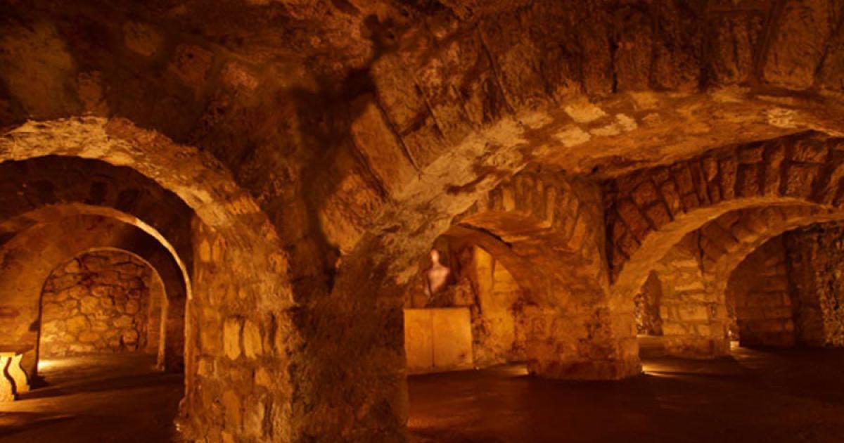 The Labyrinth of Buda Castle: Caves Inexplicably Evacuated by Police ...