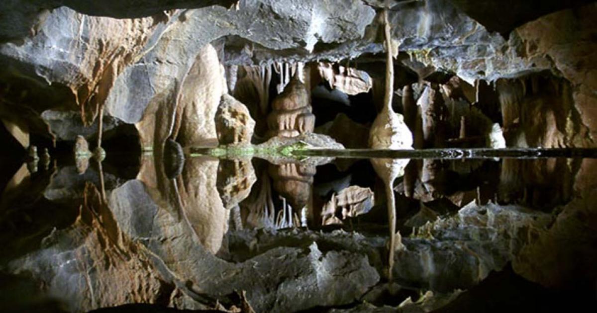 The Prehistoric Feast of the Cannibals of Gough’s Cave | Ancient Origins