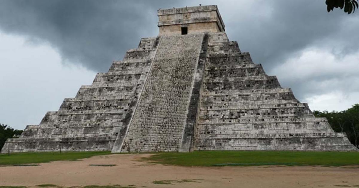 Original pyramid found underneath two outer pyramids at Chichen Itza in ...