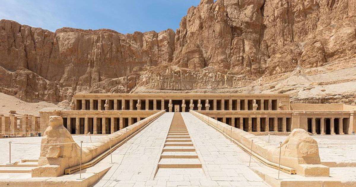Stunning Finds in Luxor Linked to Hatshetsup, Egypt’s Famous Female ...