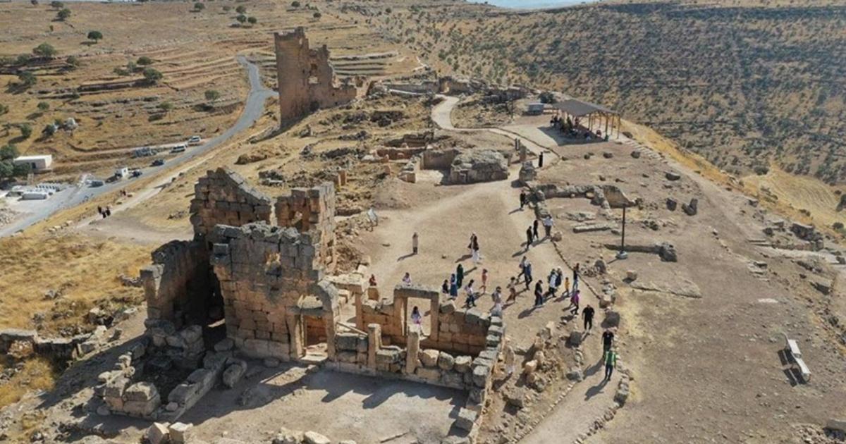 Secrets of 1,900-Year-Old Mithran Temple Unearthed in Southeast Turkey ...