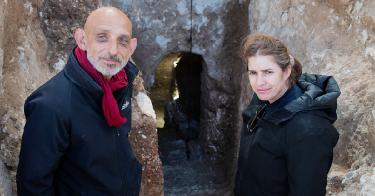 Mysterious Ancient Tunnel Found Beneath Jerusalem Baffles ...