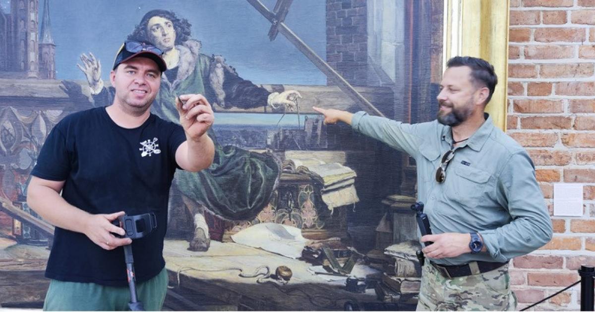 Rare 16th-Century Compass Unearthed in Frombork: A Link to Copernicus ...