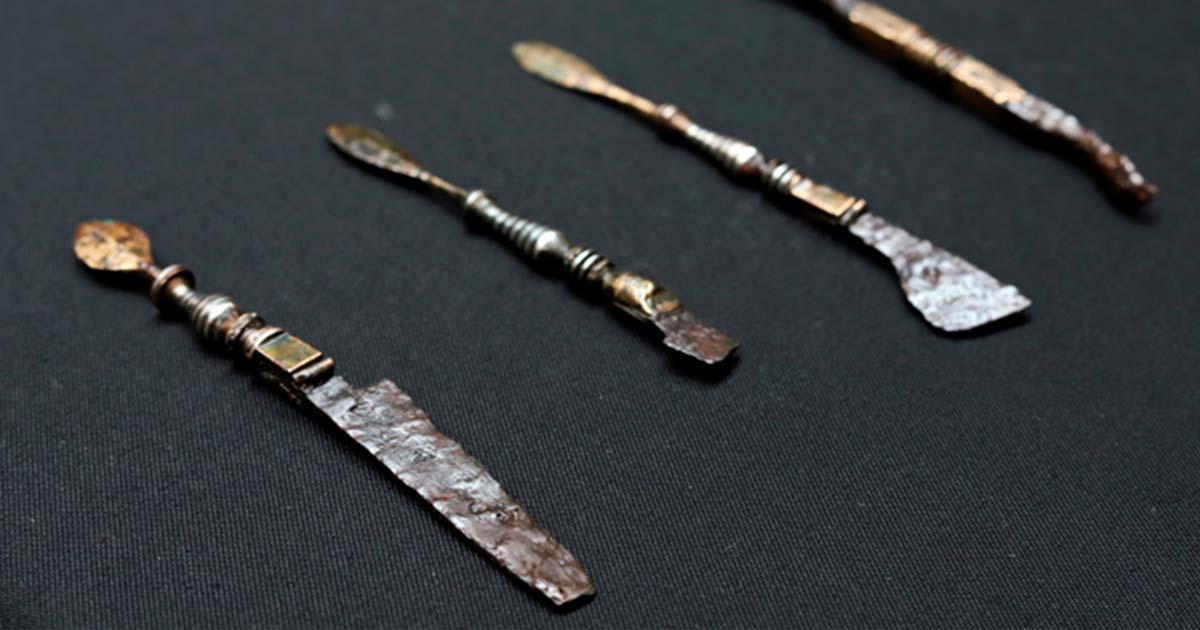 Physician’s Tomb Holds Comprehensive Set of Roman Medical Tools ...