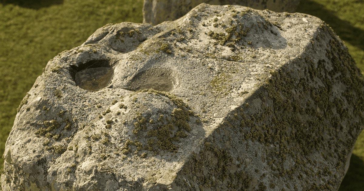 Rare Photo Reveals Ingenious Stonehenge Engineering Secrets | Ancient ...
