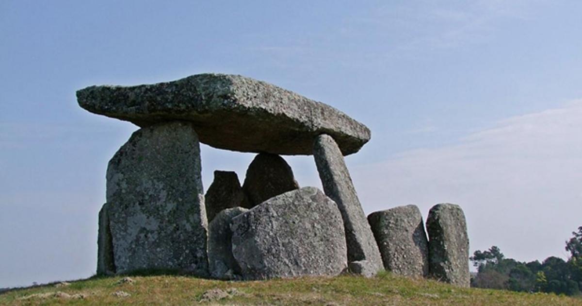 10,000-Year-Old Telescopes? Ancient Tombs May Have Enhanced Visibility ...