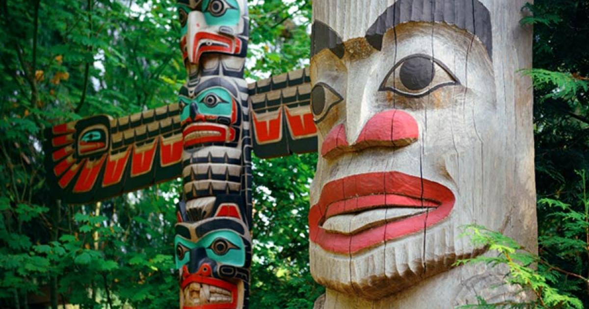 Every Totem Pole Tells a Story | Ancient Origins