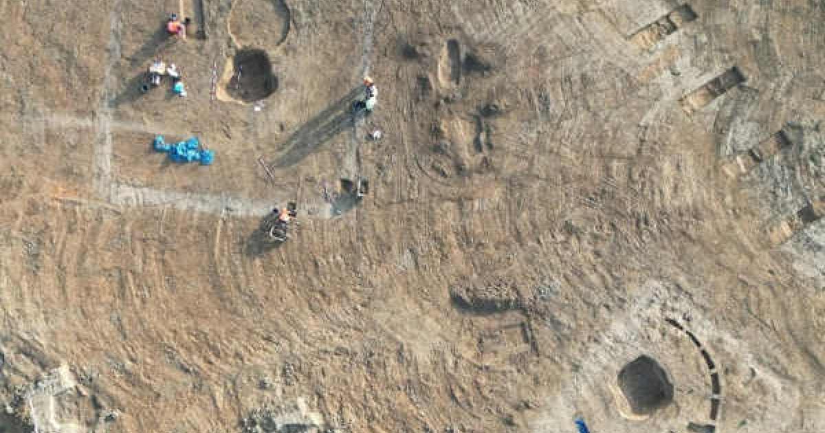 Bronze Age Burial Sites Found in Central Moravia