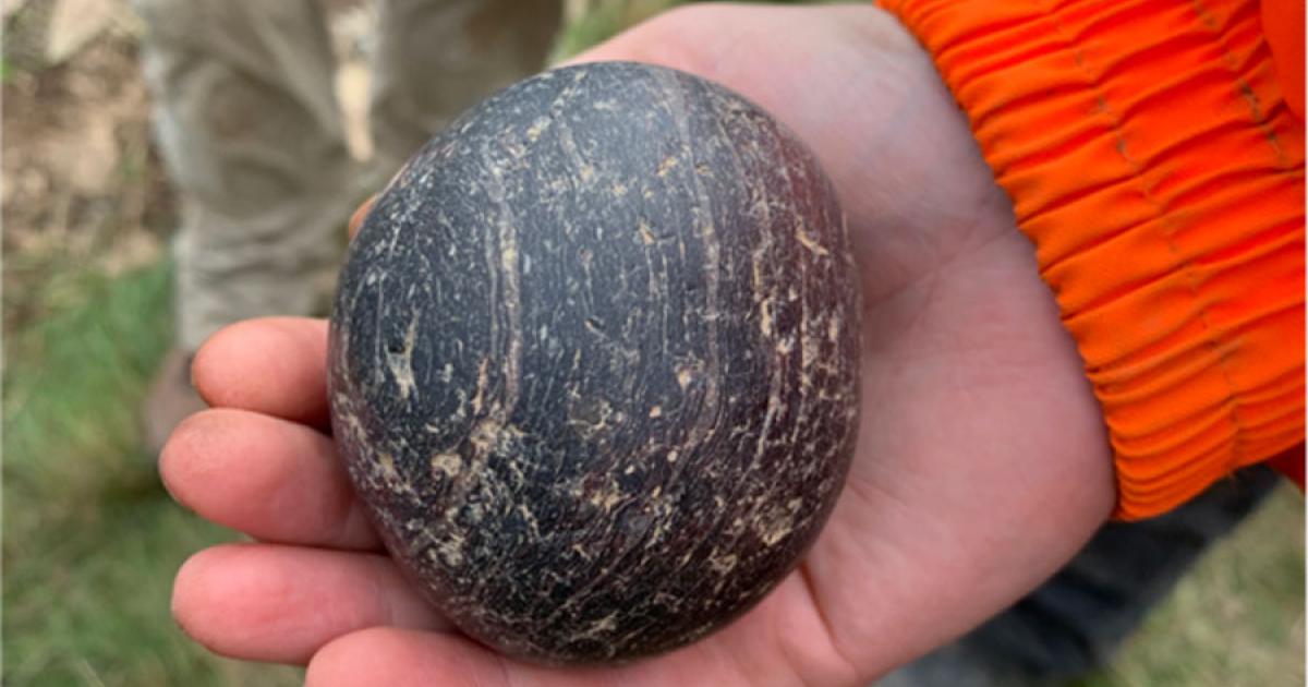 Mysterious Carved Stone Balls Found in Scottish Isle Tomb | Ancient Origins