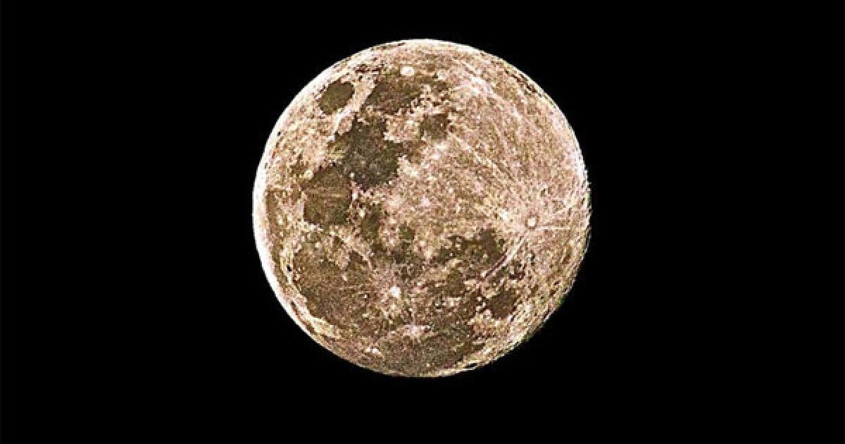 Who the ETs are & What is up there on our Moon? Part I | Ancient Origins