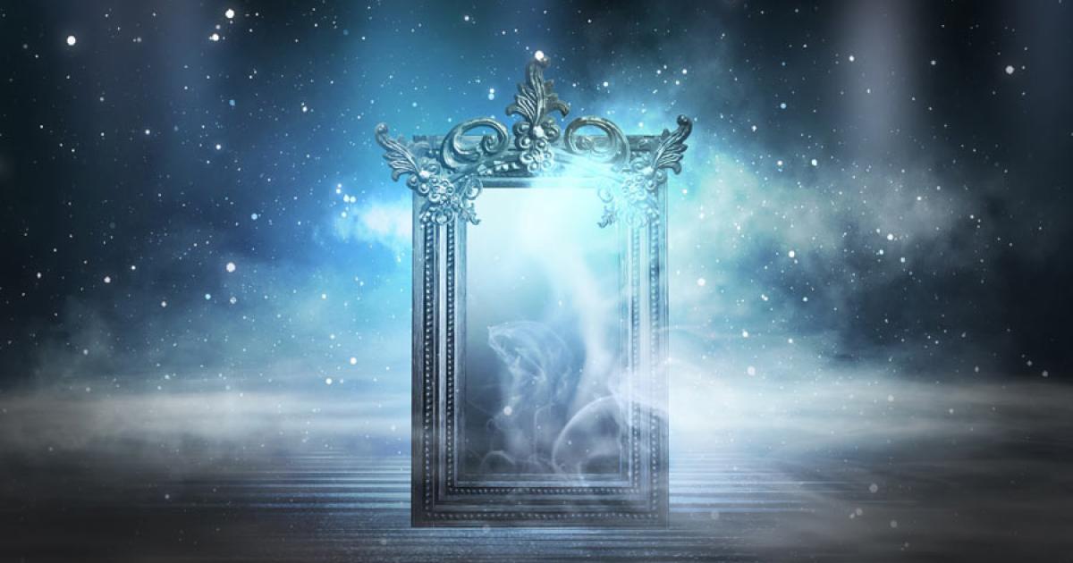 Haunted Mirrors and Superstitious Mirror Mythology | Ancient Origins