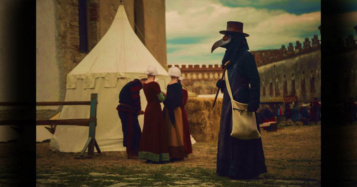 Blood, Emeralds, Snakes & Poop: Bizarre European Medieval Plague Cures ...
