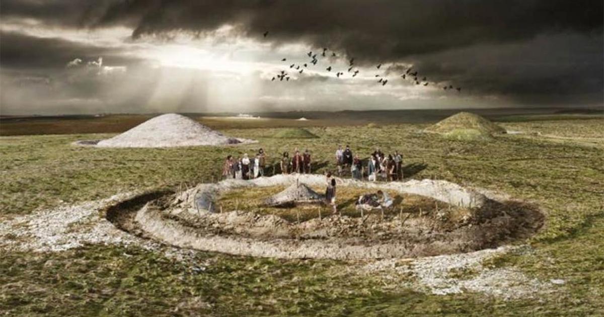 Chieftain and Seated Companion Illustrate Complex Prehistoric Burial ...