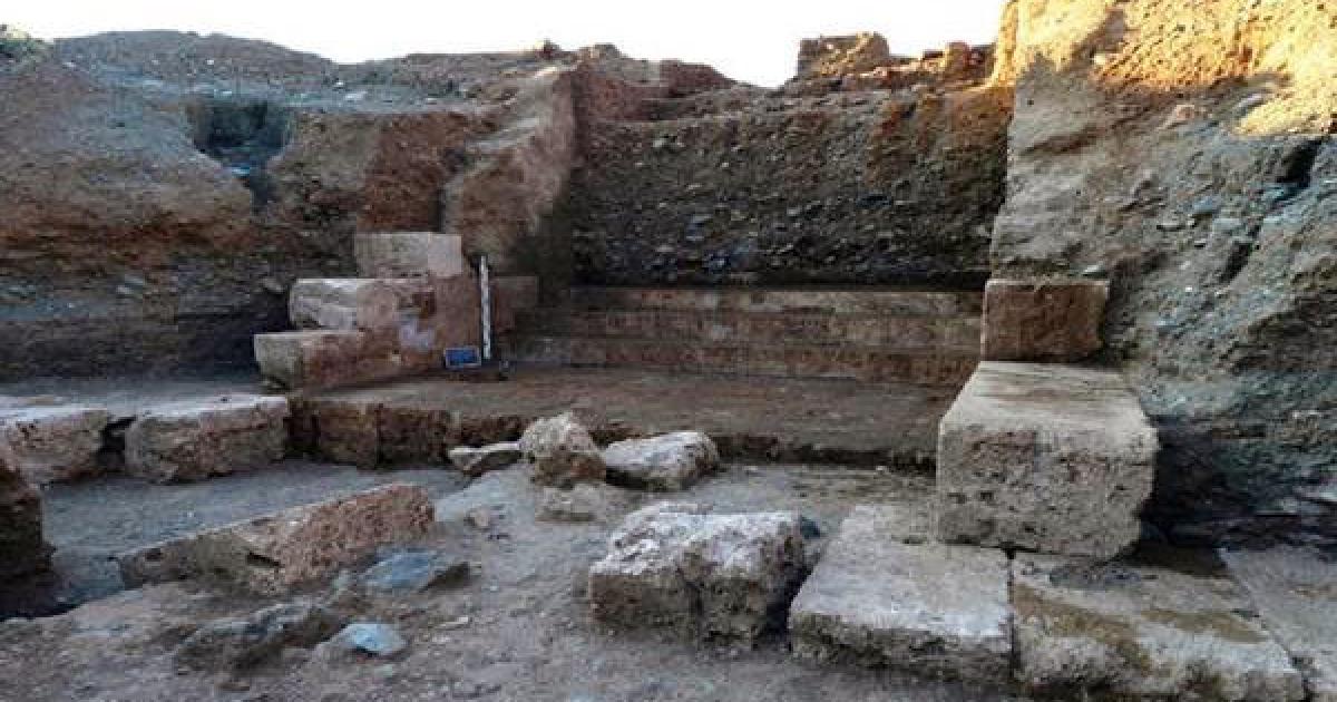 Newly discovered ancient tomb in Greece may belong to King Cassander ...