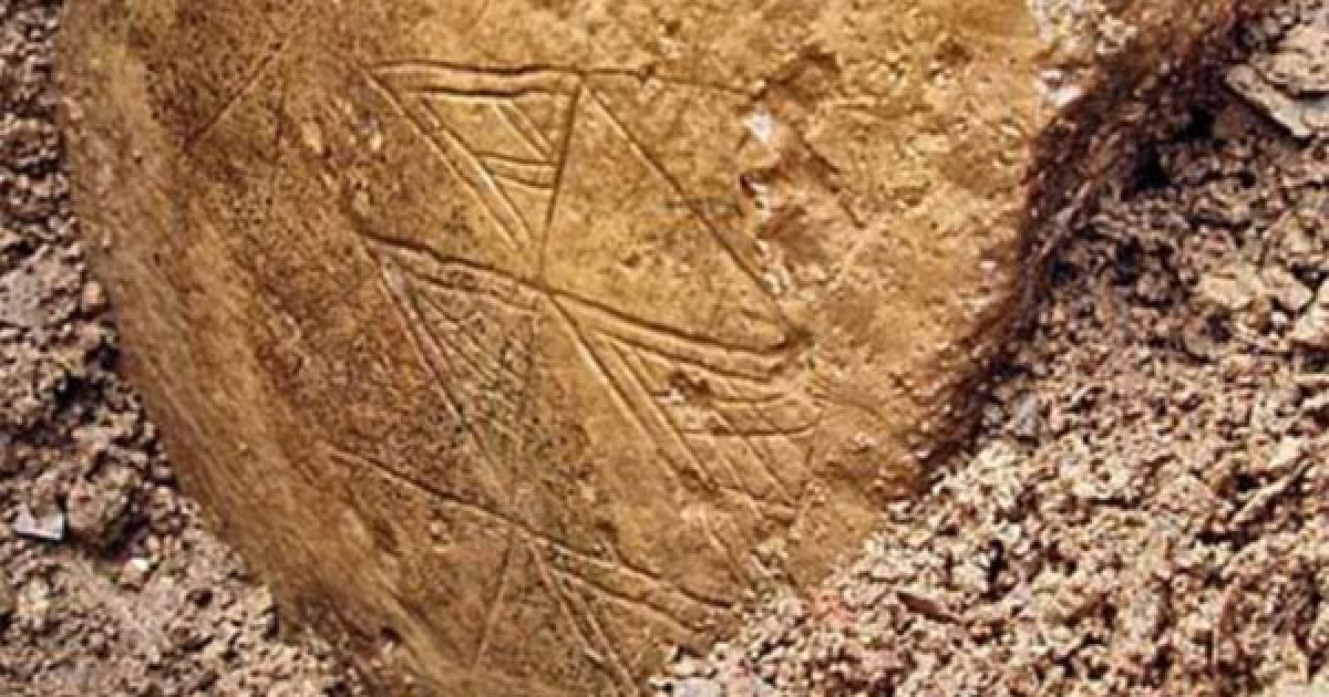 Archaeologists uncover magnificent example of 3,500-year-old Neolithic ...