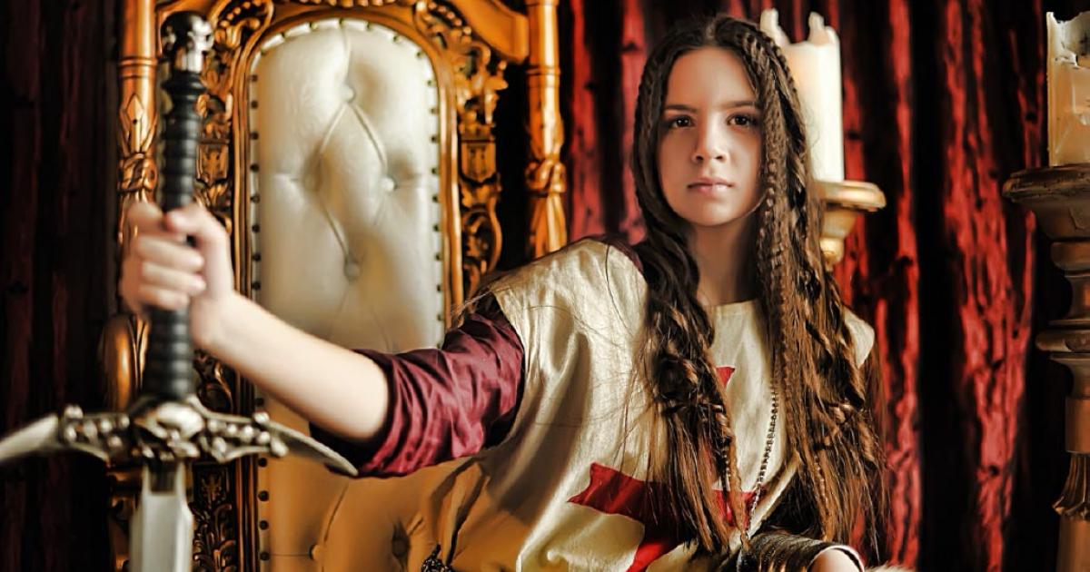 A New Study Reveals Queens Were MUCH More Warlike Than Kings | Ancient ...
