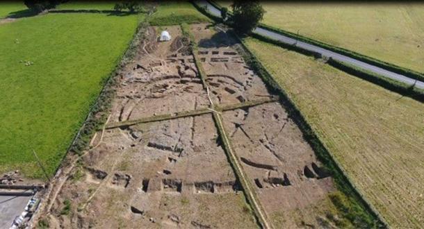 Why was a Newly Discovered Irish Ringfort Surrounded by Bizarre Burials ...