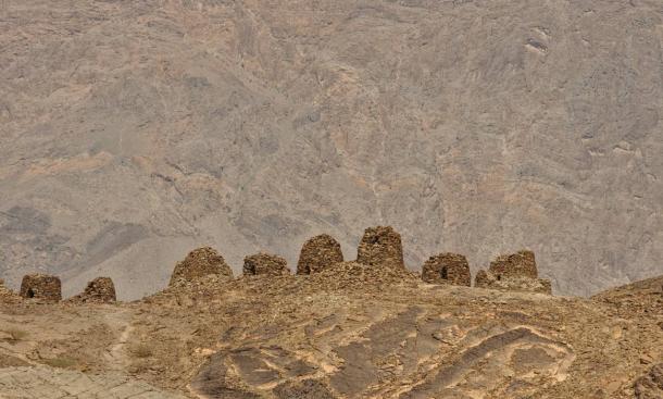 Ancient Beehive Tombs of Oman – So, Where are the Bodies? | Ancient Origins
