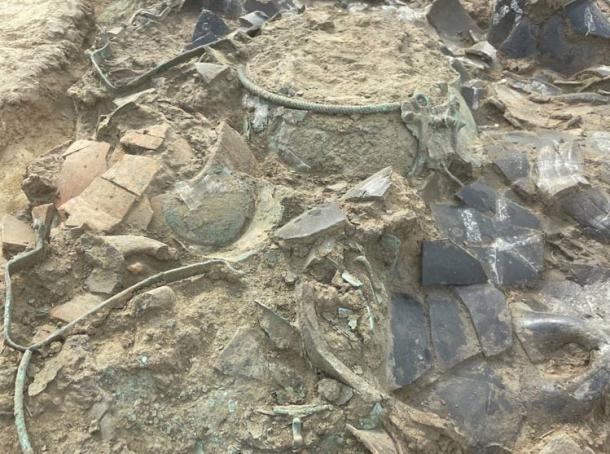 Picene Prince’s Tomb Reveals a Chariot and 150 Other 7th Century BC ...