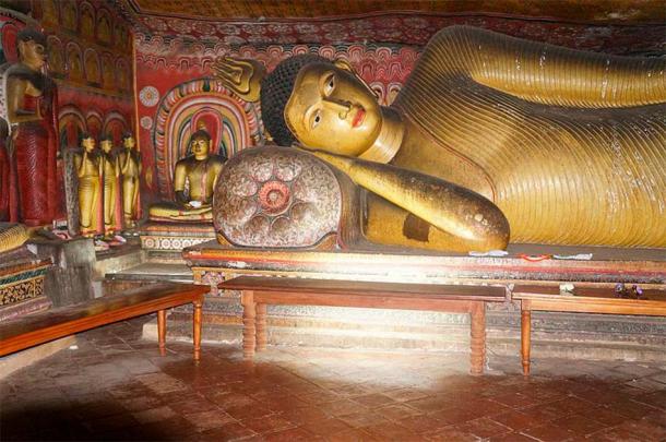 From a King’s Refuge to Buddhist Grandeur: Dambulla Cave Temple ...