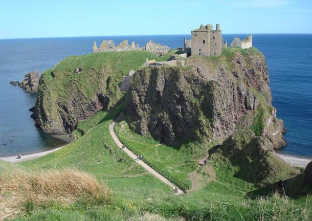 Discovery of Pictish Fort Reveals Iron Age Look-Out post for Sea ...