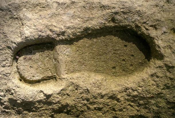 Ancient Humans May Have Worn Shoes 150,000 Years Ago! | Ancient Origins
