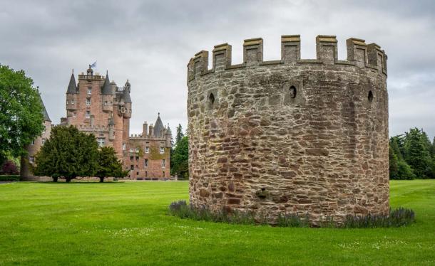 The Dark Secret Behind the Hidden Room of Glamis Castle | Ancient Origins