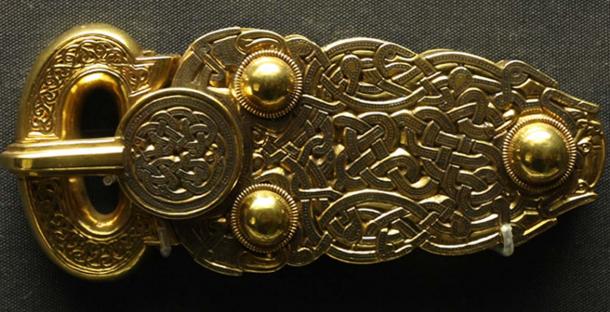 The Magnificent Treasures of Sutton Hoo, The Final Resting Place of ...