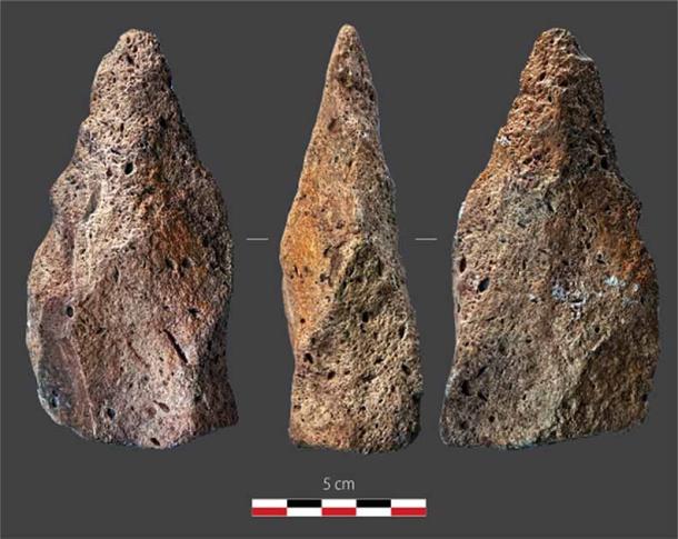300,000yo Hand Axes, Tombs & Rock Art Discovered in Oman | Ancient Origins