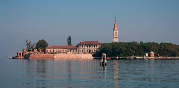 The Haunted Plague Island of Poveglia: A Dark and Twisted Past ...