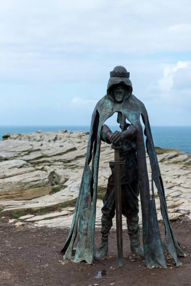 Tintagel Castle: Arthurian Legend Mixes with True History | Ancient Origins