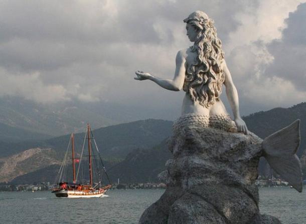 Ring of Skulls: Ancient and Modern Sacrifices to the Water Gods ...