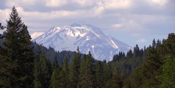 Legends of Mount Shasta: The Abode of the Devil Part 2 – Castle Crags ...