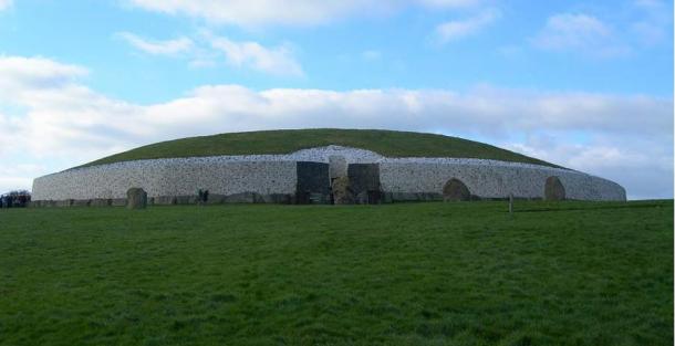 Stonehenge is not the only prehistoric monument that has been moved ...
