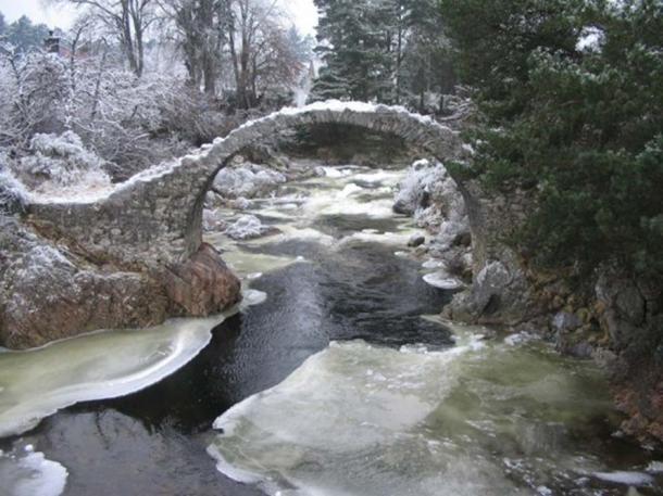 Bridging the Living and the Dead: Scotland's 300-Year-Old Coffin Bridge ...