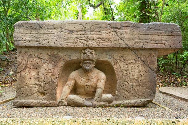 The Olmecs: Mesoamerican Mother Culture of Colossal Heads and Giant ...
