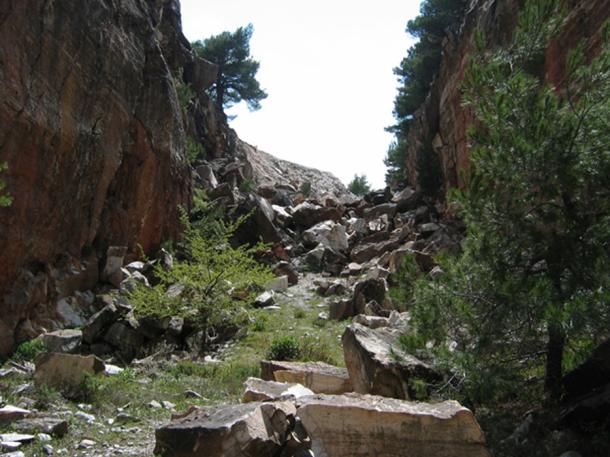 The Penteli Cave Enigma – A Place of Unexplained Phenomena Since ...