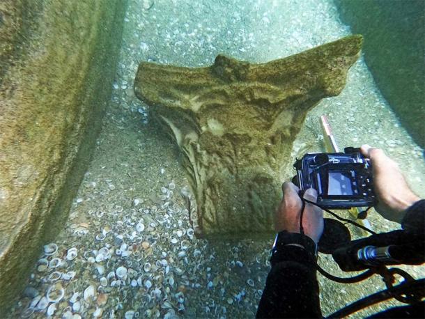 Marble Columns Spotted by Swimmer Reveal Bountiful Roman Shipwreck ...