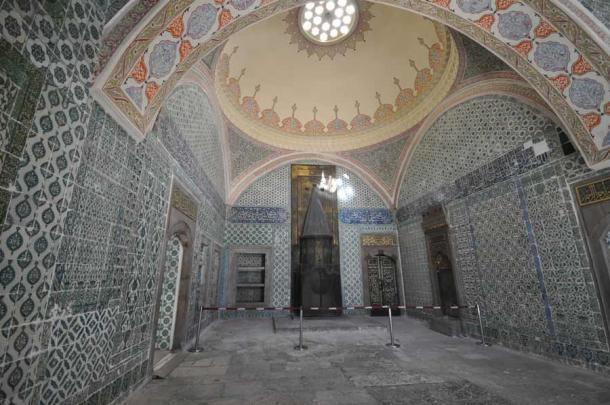 Sign Language Only in the Topkapi Palace of Suleiman! | Ancient Origins