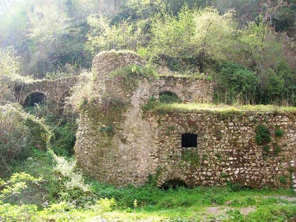 The Ruins of Valle dei Mulini: Abandoned by Humans, Reclaimed by Nature ...