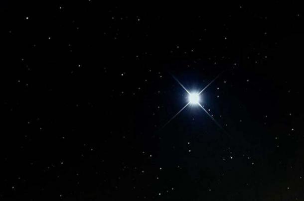 Changing Colors and Scampering Across the Night Sky: What Did the ...