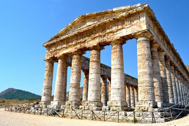 A Classical Doric Temple in Sicily Built by a Mysterious Population ...